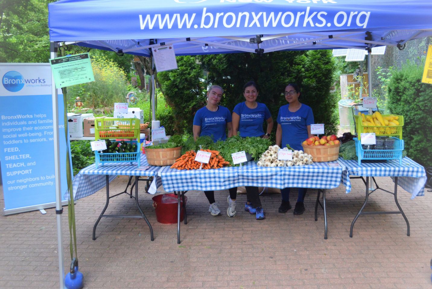 Farm Stands - BronxWorks