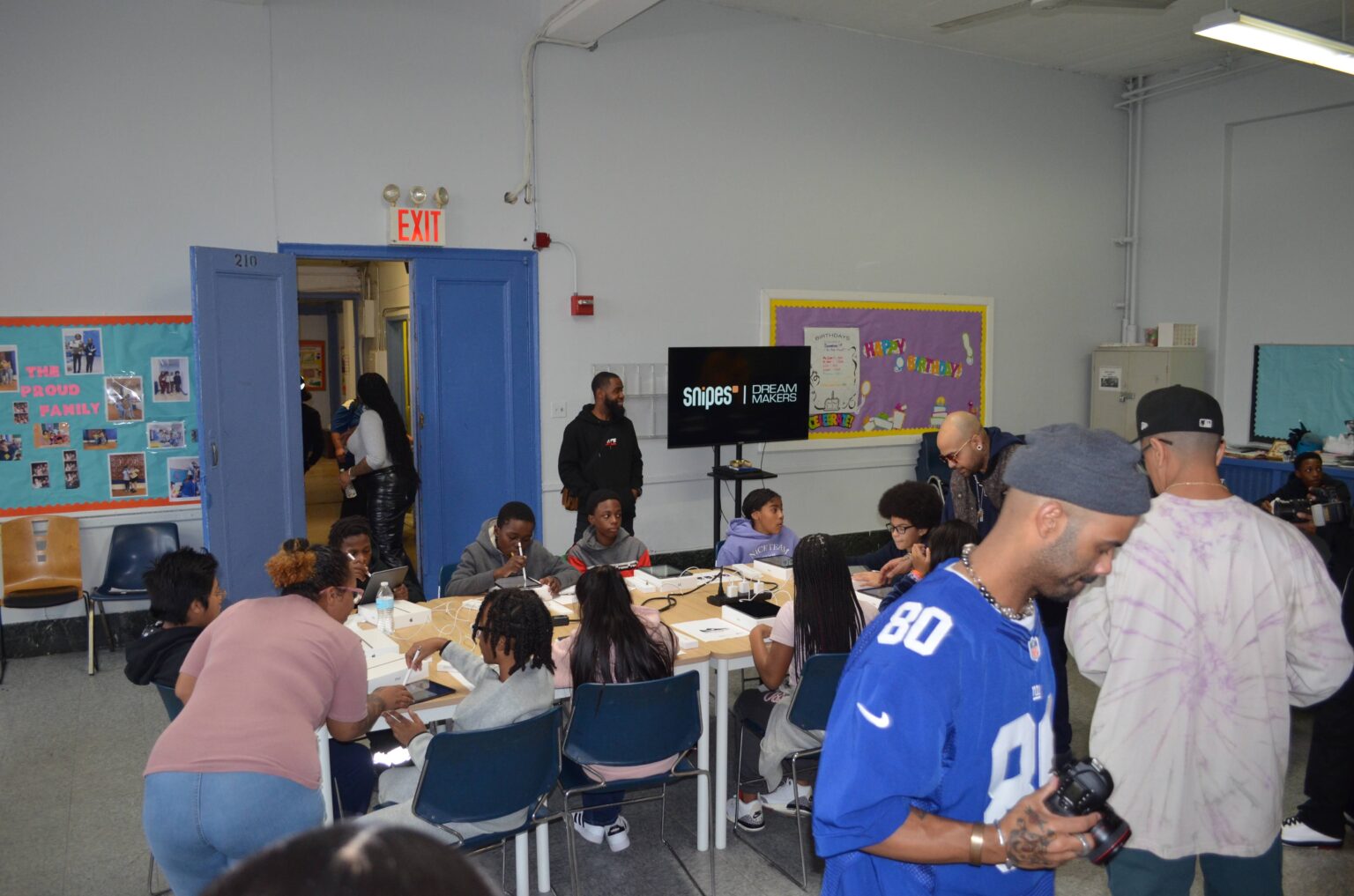 SNIPES Holiday Dream Makers at the Carolyn McLaughlin Community Center ...
